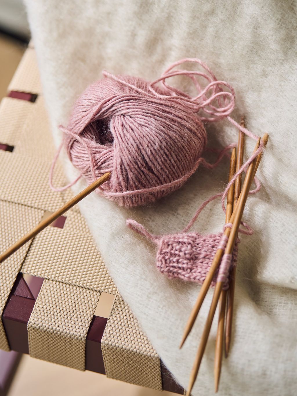 Wool bamboo yarn | Wool/viscose. 50 g = 125 m. | Chocolate