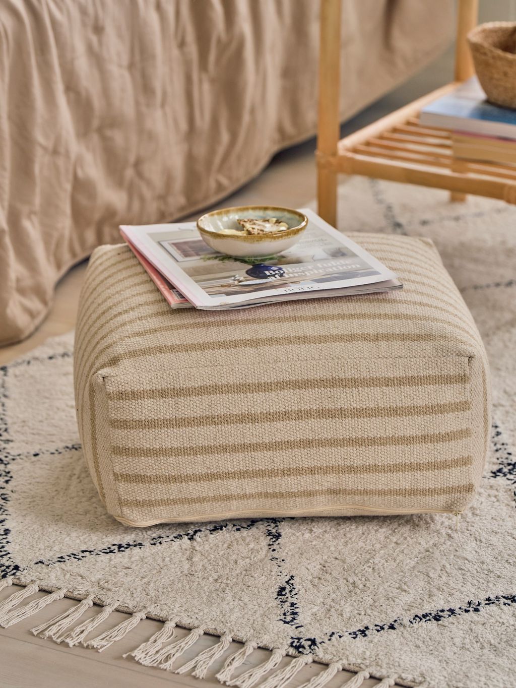 Pouffe | Cotton. 40 x 40 x 20 cm. | Camel